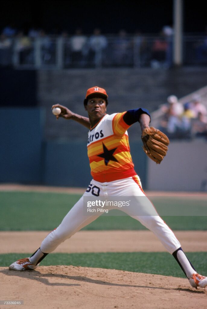 Best Houston Astros Pitchers in Team History [All-Time List!]